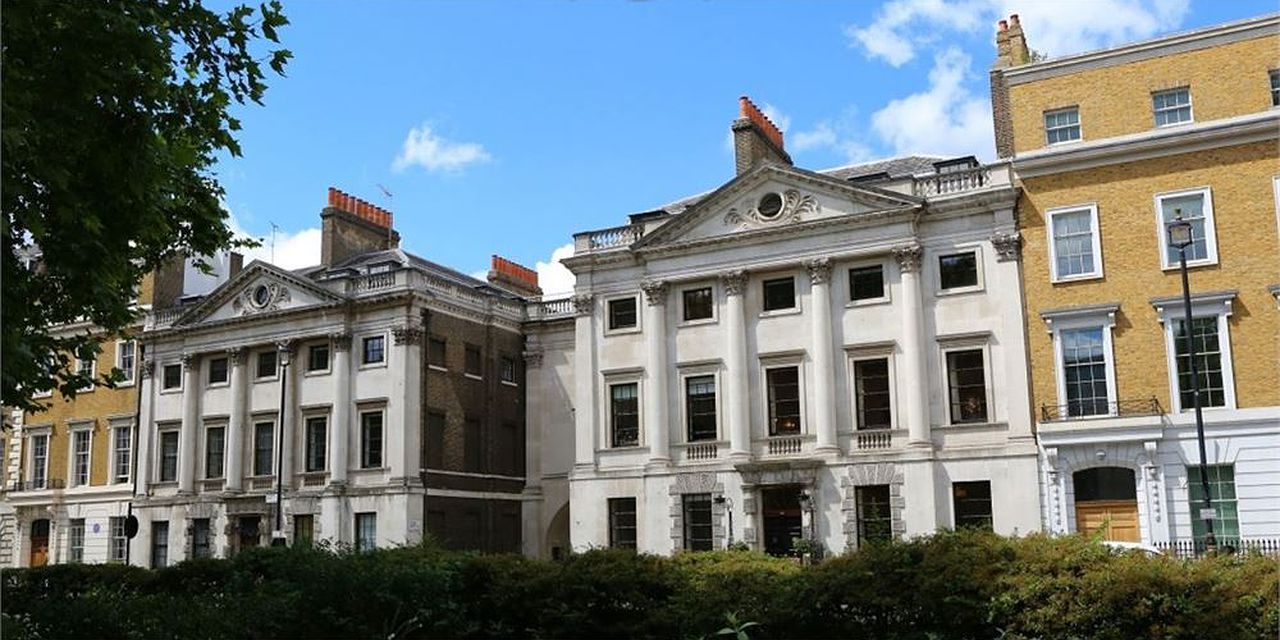 No.11 Cavendish Square Wedding VenueCavendish Square, West London