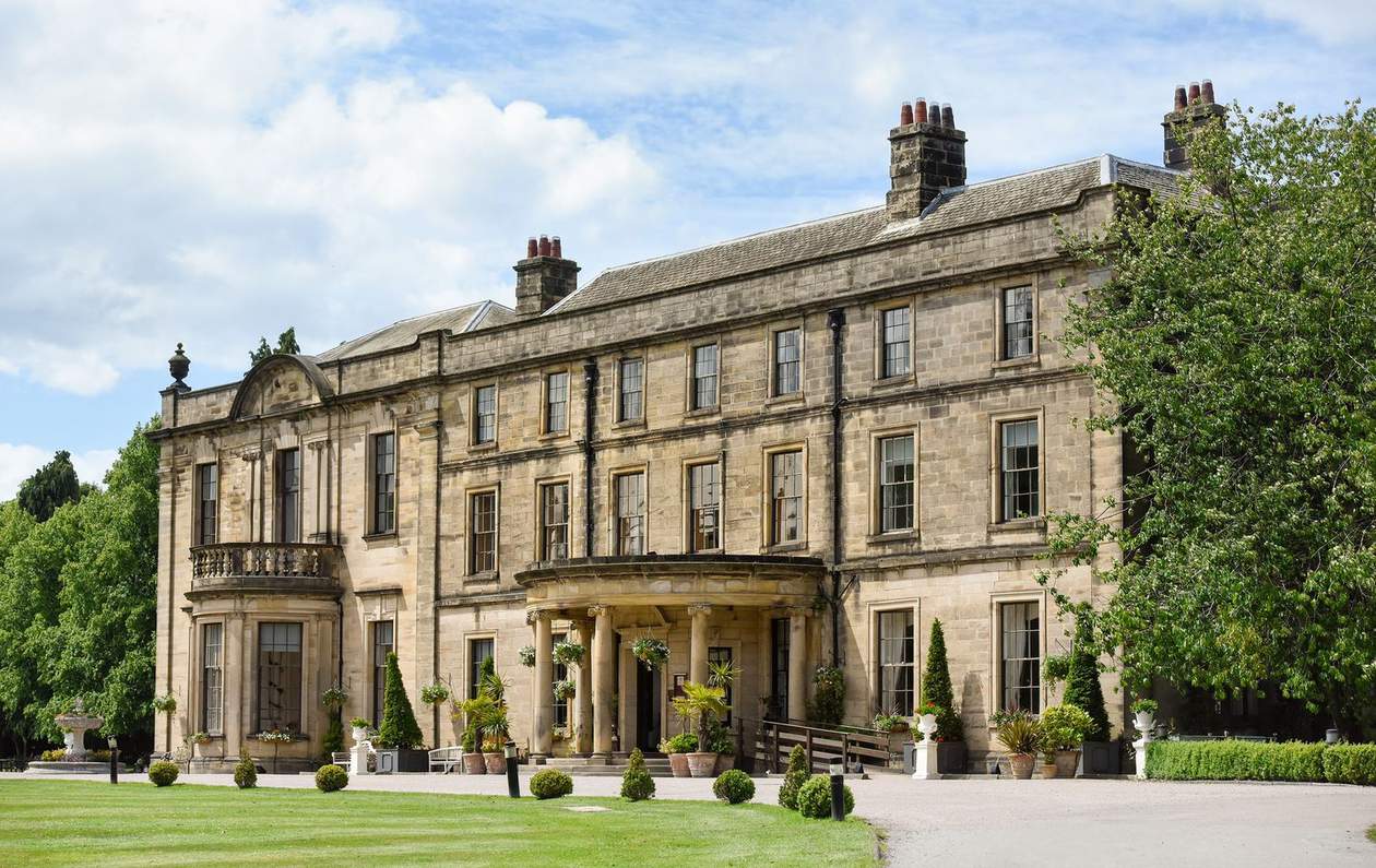 Beamish hall wedding | Beachweddingtips.com