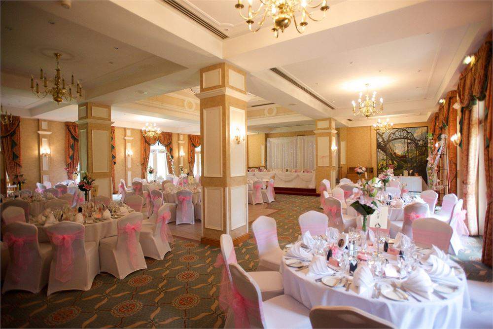 Coulsdon Manor Hotel and Golf Club Wedding Venue Old Coulsdon, Surrey