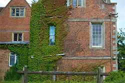 Dorton House Wedding Venue Aylesbury, Buckinghamshire