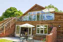 Elmbridge Farm Wedding Venue Droitwich, Worcestershire