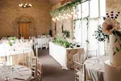 Stratton Court Barn Wedding Venue Bicester, Oxfordshire